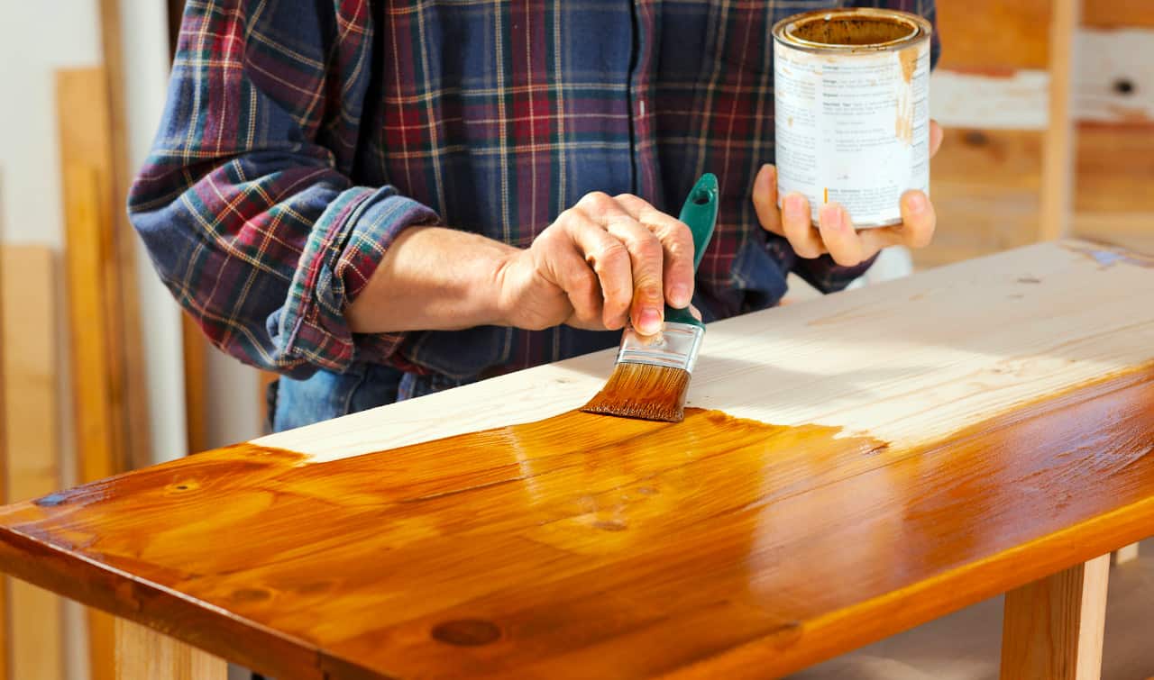 Cómo aplicar el tinte para madera Easy y obtener un acabado perfecto
